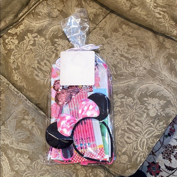 Disney | Other | Minnie Mouse Gift Set | Poshmark